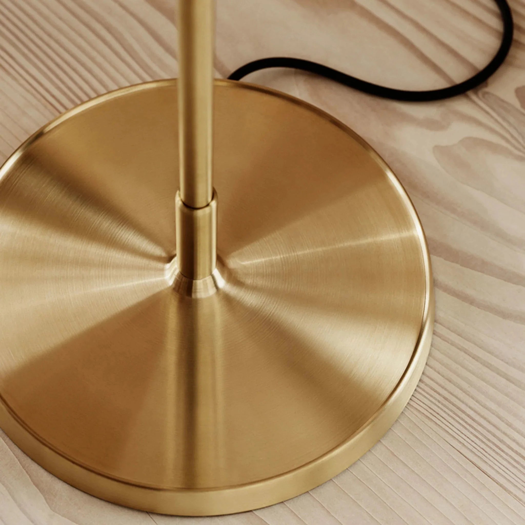 Fritz Hansen Clam Table Light by Ahm & Lund – Moleta Munro Limited