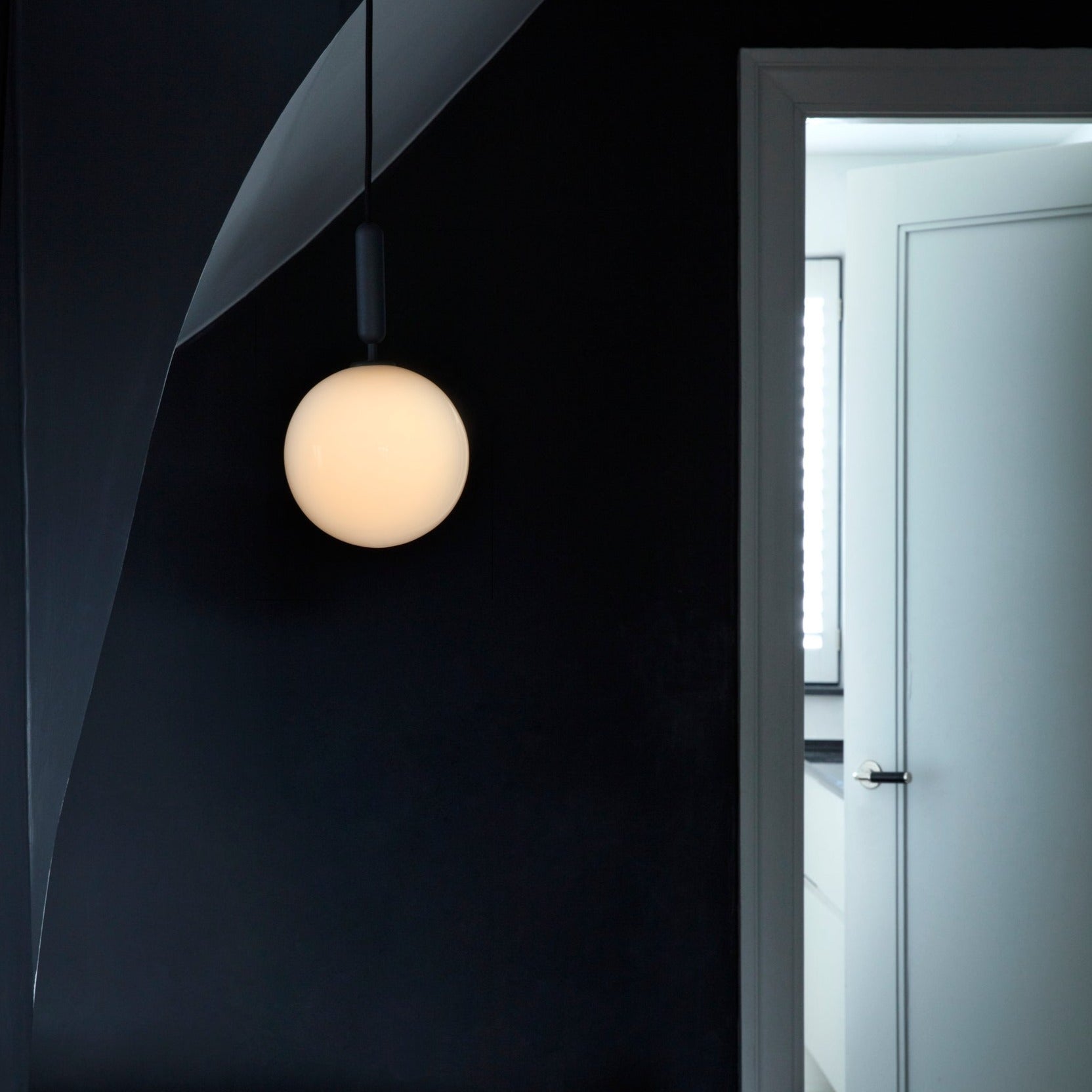 Miira 1 Large, Opal – Moleta Munro Limited