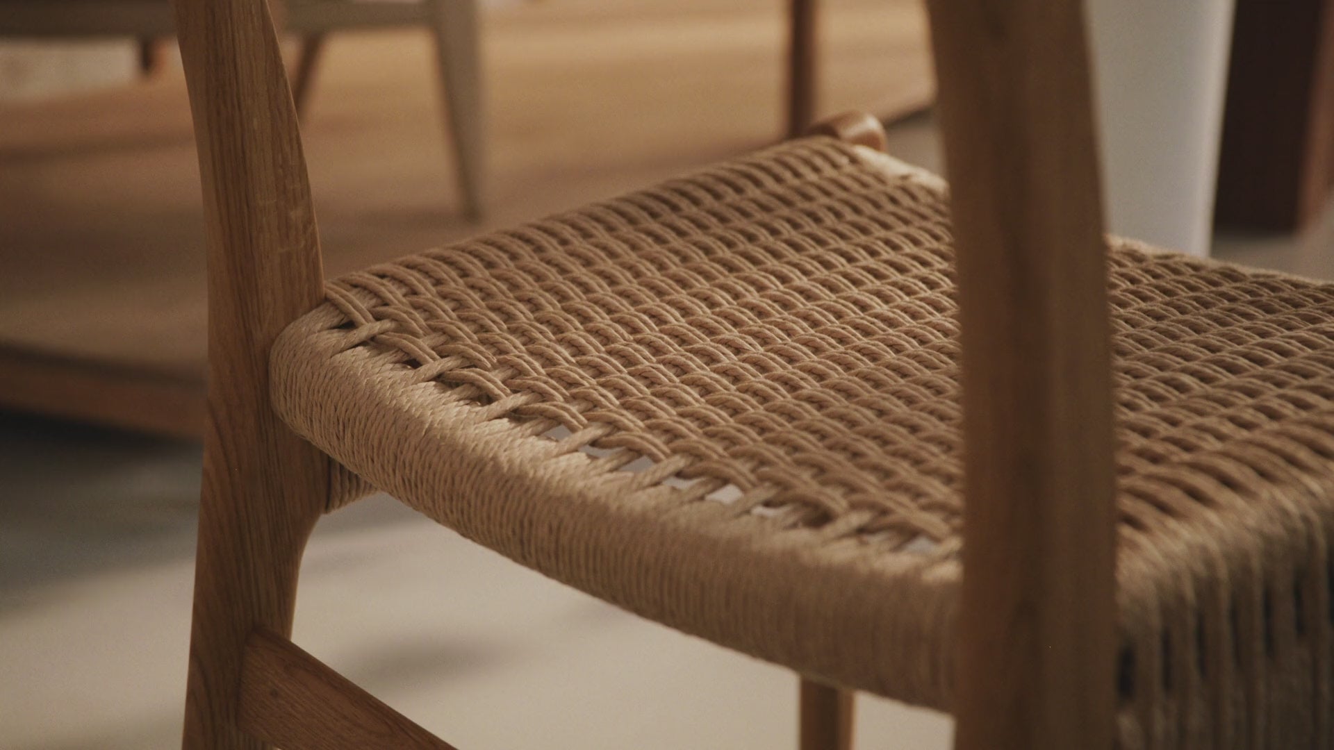 CH23 Chair, Oiled Oak & Natural paper cord by Hans J. Wegner for Carl ...